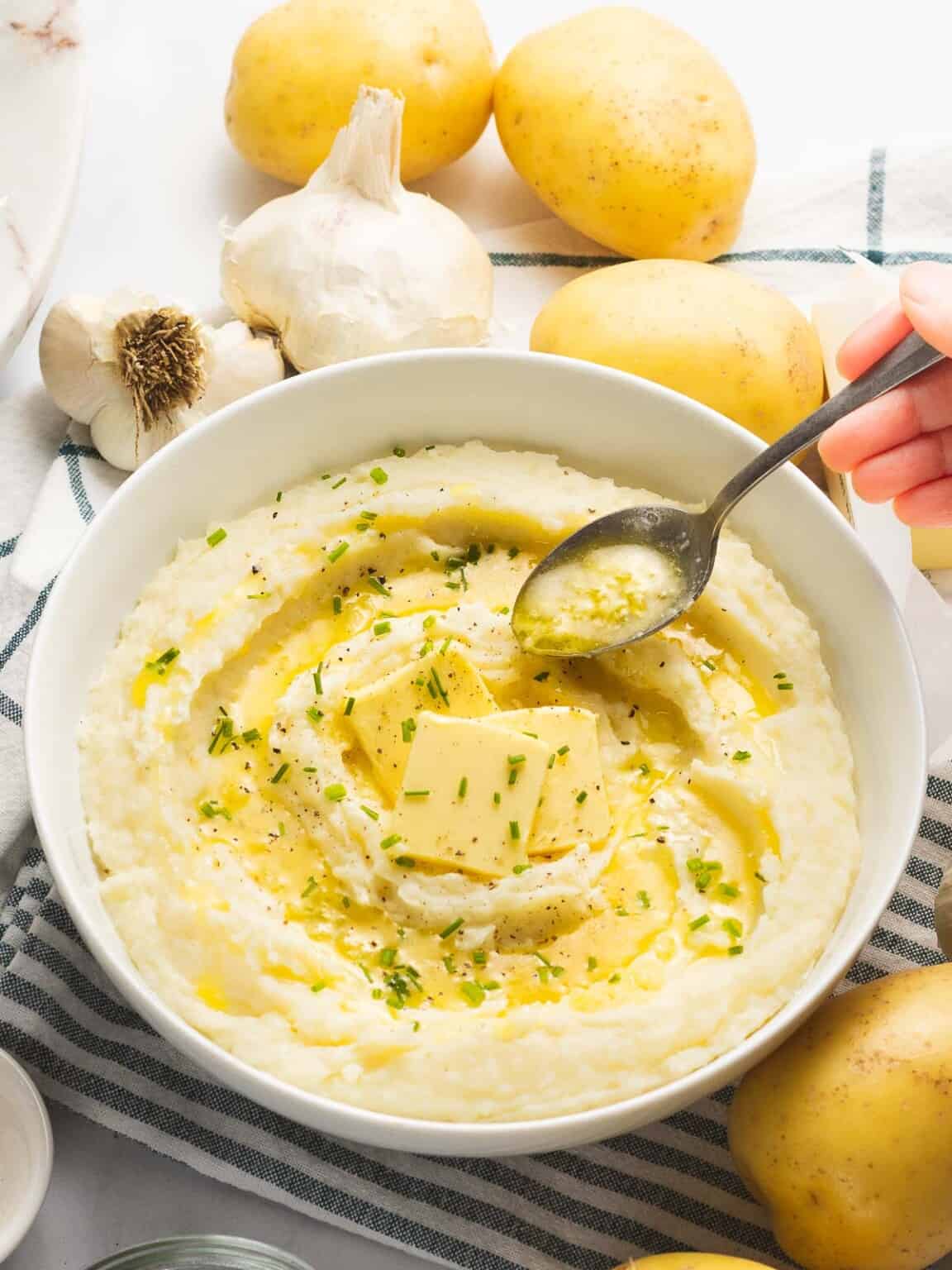 Garlic Mashed Potatoes with Garlic Butter - Drive Me Hungry