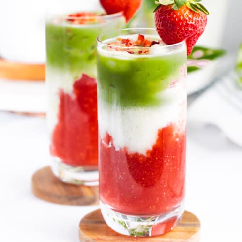 Strawberry Matcha Latte - Drive Me Hungry