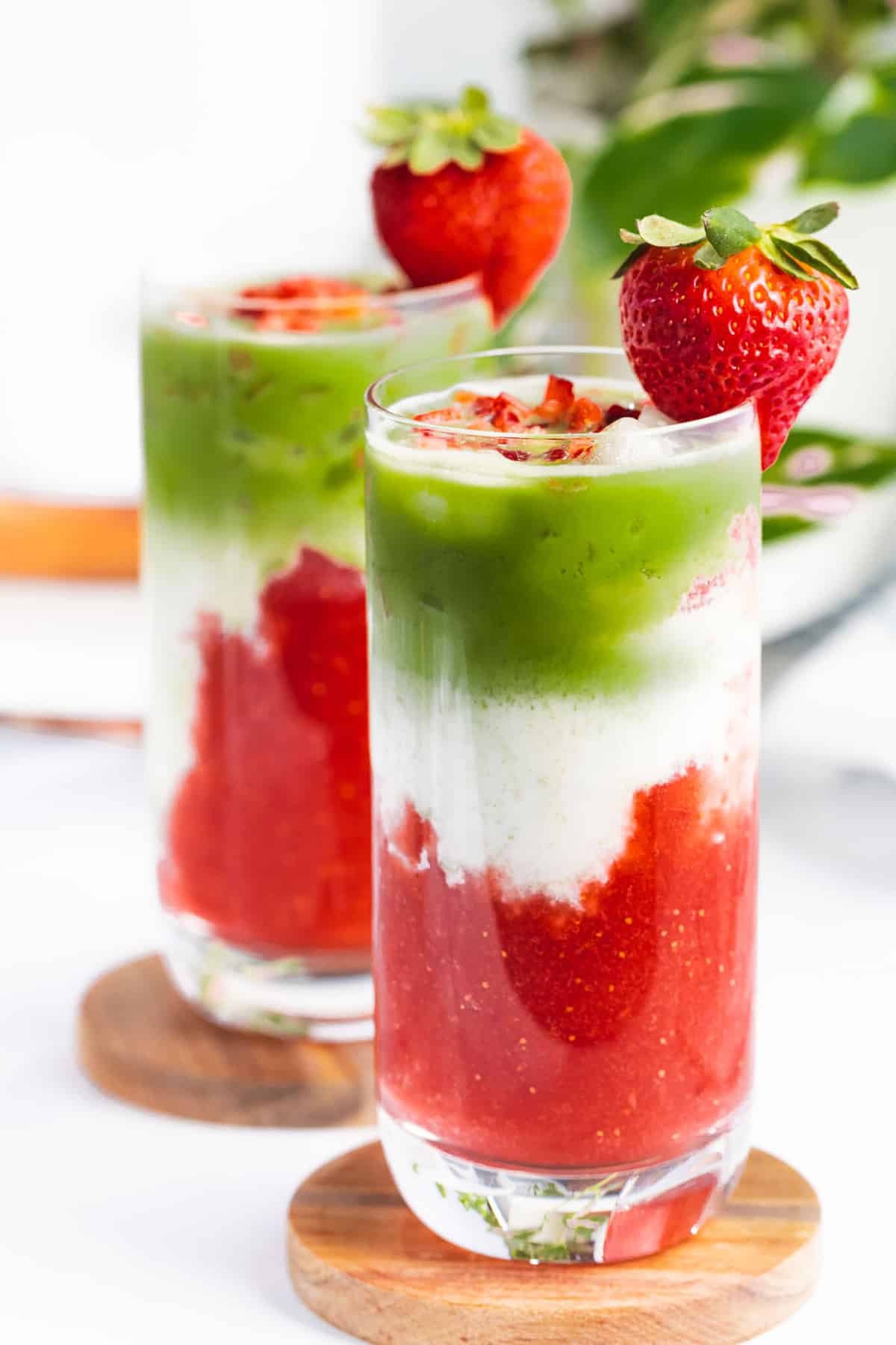 Strawberry Matcha Latte - Drive Me Hungry